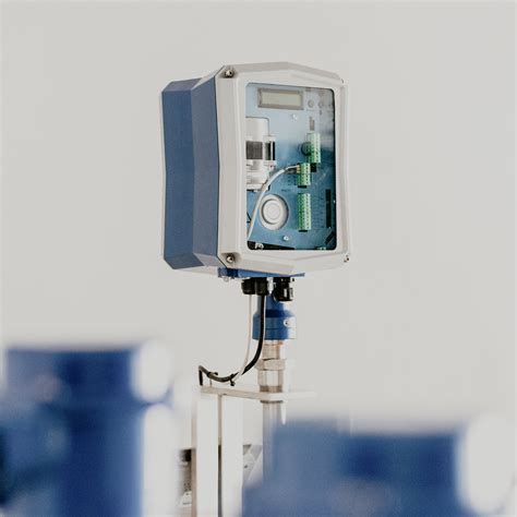 Lot Sensor Defies Cement Dust And High Temperatures In Cement Storage Uwt