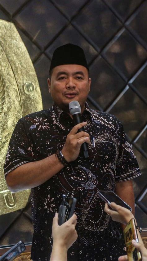 FOTO Ditunjuk Gantikan Hasyim Asy Ari Plt Ketua KPU Afifuddin