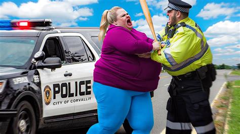 26 Minutes Of Karens Vs Cops Youtube
