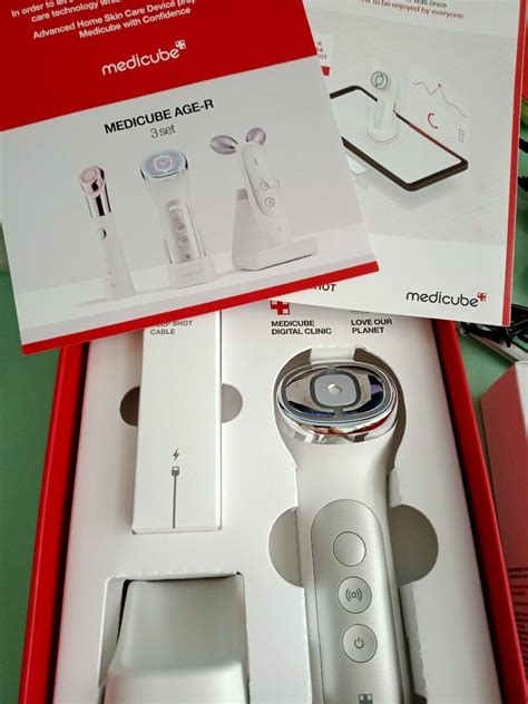 New Medicube Age R Ussera Deep Shot Device With Free Gel Beauty