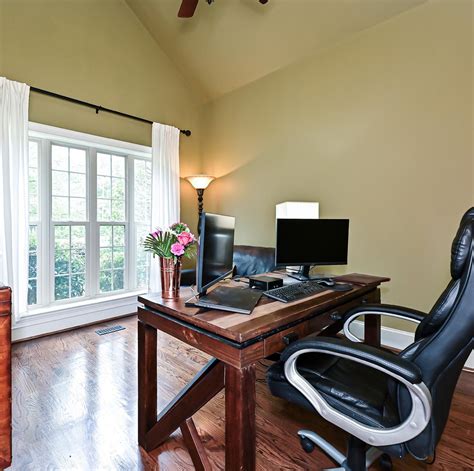 1404 Tarrington Way By Dickens Mitchener Issuu
