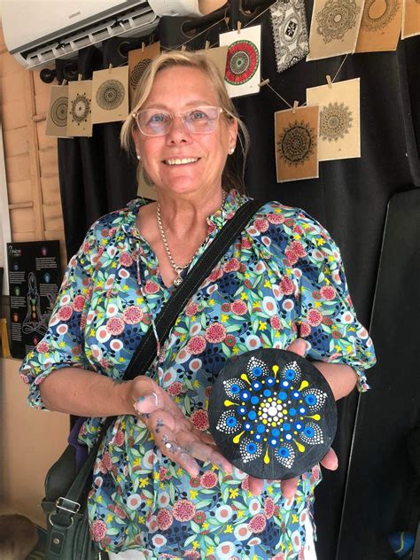 Mandala Dot Workshop Srisom Art And Healing Studio