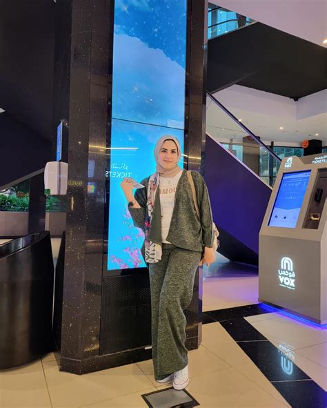 سوت زيتي Decor Home Decor Desk