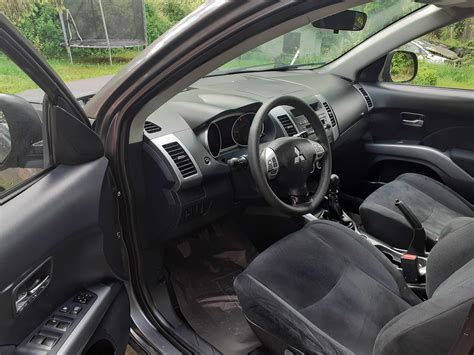 Mitsubishi Outlander Митсубиши Аутлендър гр София Суходол • Olx Bg