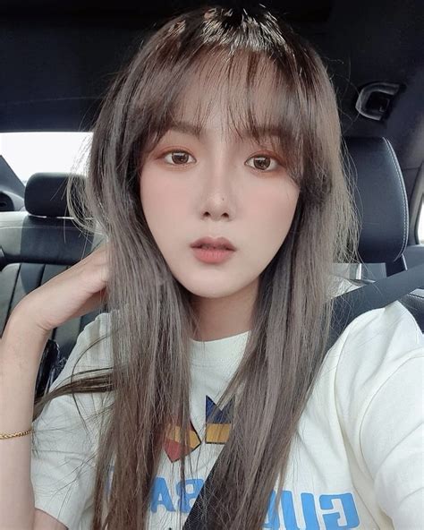 강은비 새로 산 럭셔리 외제차서 미모 셀카 “열일 중” Sns★컷 손에 잡히는 뉴스 눈에 보이는 뉴스 뉴스엔