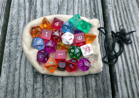 Pile Of Skulls Inside Dice [art] [og] [comm] R Dnd
