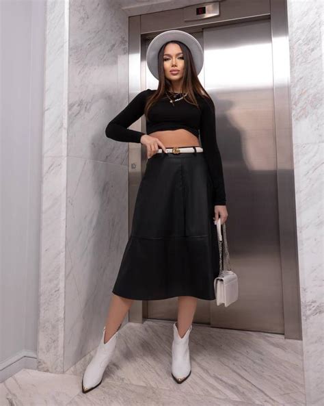 Спідниця шкіряна жіноча міді — ціна 820 грн у каталозі Міді спідниці