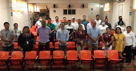 Director General Del Conalep Supervisa Plantel