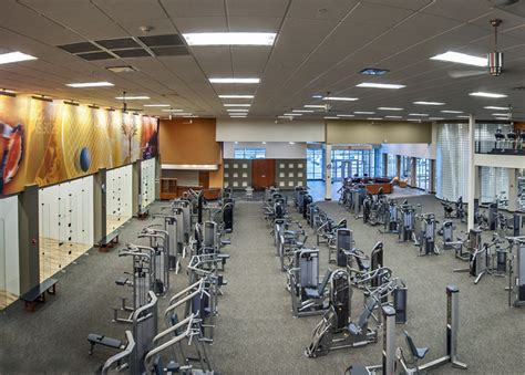 La Fitness Chicago Merkel Armedo