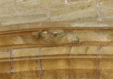 Ensinar História Joelza Ester Domingues Medieval Igreja