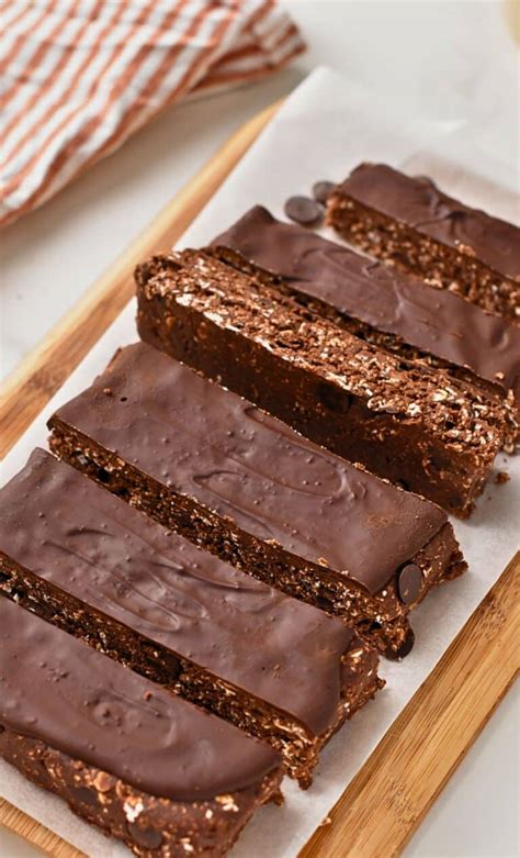 Protein Bars Without Protein Powder 11g Protein 9g Fiber The Conscious Plant Kitchen