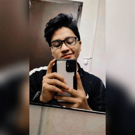 Domenick Ardiles Domenick4rd • Instagram Photos And Videos