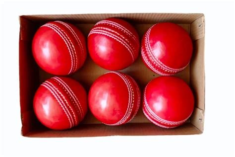 Red Leather Cricket Ball Size Full At Rs 300 In Jalandhar Id