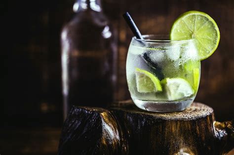 Premium Photo Caipirinha Cocktail Close Up Traditional Brazilian