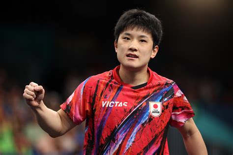 ベスト16進出を決めた張本智和選手に試合後 水谷隼さんによるインタビュー【苦境を乗り越えた冷静な戦術と成長】｜テレ東卓球news：テレ東