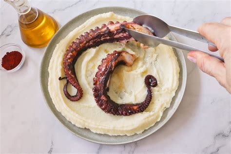 Pulpo A La Brasa Una Receta De Lujo Al Alcance De Cualquier Cocina