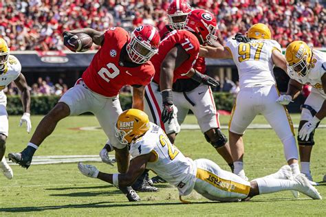 Georgia Football 3 Ways The Bulldogs Were Exposed Against Kent State