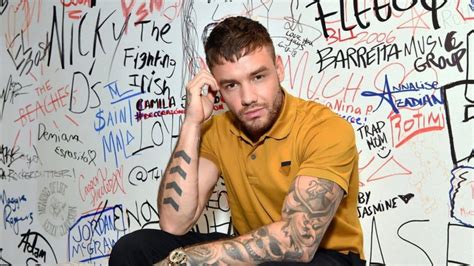 Adèle Excarchopoulos Elle Serait Enceinte De Son Compagnon François Civil