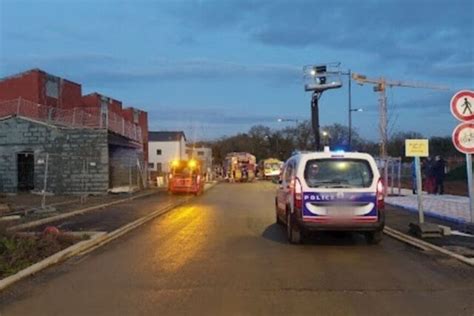 Accident près de Rennes deux morts après avoir percuté un engin de chantier