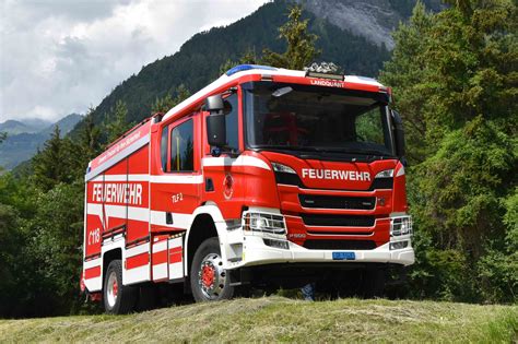 Komplette Scania Flotte bei der Stützpunkt Feuerwehr Landquart