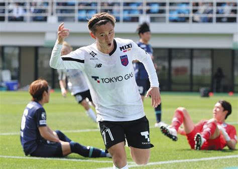 【fc東京】fw荒木遼太郎、新たな役割”偽9番”で躍動 「いい形で得点できた」開幕から4戦4発：中日スポーツ・東京中日スポーツ