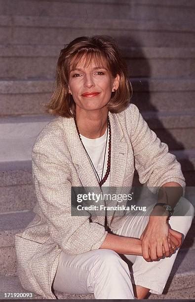 105 Susanne Holst Fotos Und Hochauflösende Bilder Getty Images