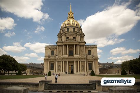 Paris Gezilecek Yerler 2025 En İyi 32 Yer Önerisi Gezmeliyiz