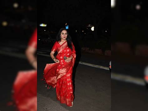 Ye Galiyan Ye Chaubara Fame Padmini Kolhapure Looks Beautiful At Age Of