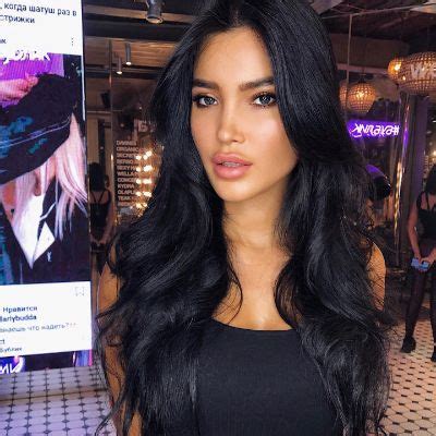 Sveta Bilyalova Deep Dive Into The Life Of Model And Instagram Star