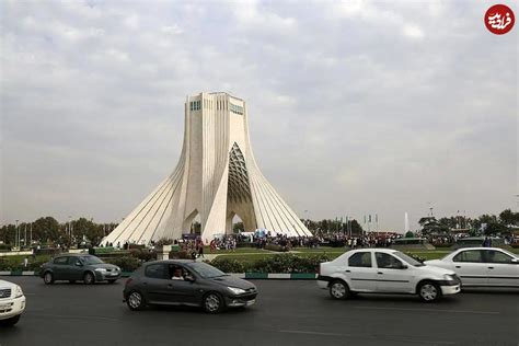 عکس تهران قدیم؛ نمایی هوایی از میدان آزادی و زمین های اطراف اش؛ سال 53