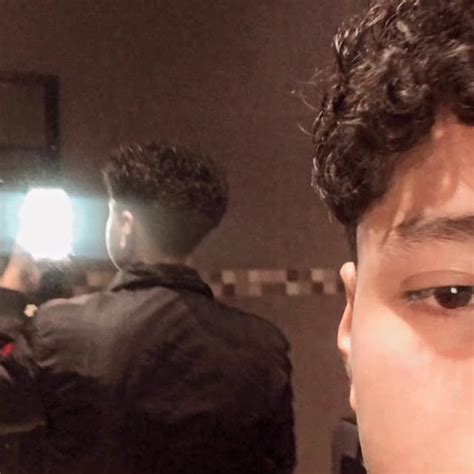 Axel Apolonio Apolonioaxel On Threads