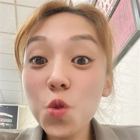Fang Yu Threads Say More