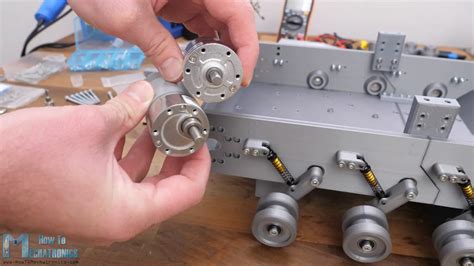 Гусеничная роботизированная платформа танк на Arduino схема и программа