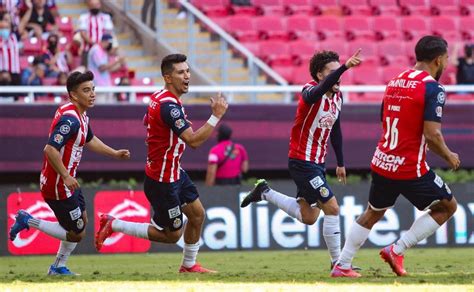 Chivas Por Fin Logra Ganar Con Michel Leaño Derrotan Al Toluca