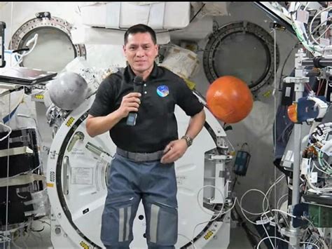Astronaut Frank Rubio Celebrates One Year In Space Today As He Returns