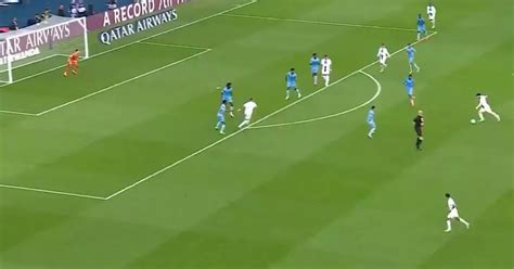 Lionel Messi Smashes Sensational Goal From Almost 30 Yards As Psg Win