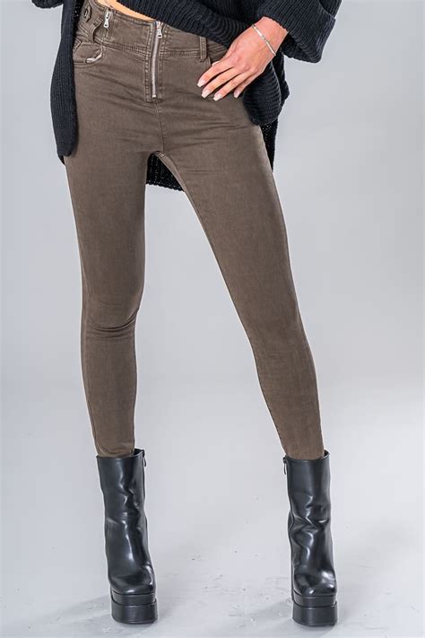 Jean Skinny Marrron à Fermeture Zip Cinelle Paris Mode Femme Tendance