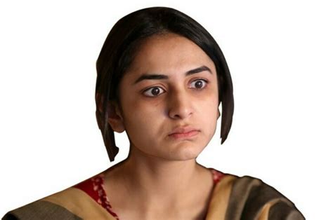 Yumna Zaidi Pakistani Tv Actress Profile Biography Pictures