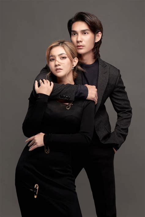 ទោះមិនទាន់បង្ហើបដំណឹងរៀបការ យូប៊ីន និងវៃហាំង ថតរូបបែបនេះ ហ្វេនរំពឹងនឹងមានដំណឹងល្អឆាប់ៗ