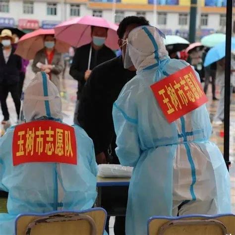 她们，撑起了疫情防控工作的“半边天”囊谦县核酸治多