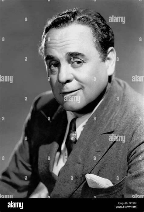 Leo Carrillos Instagram Twitter And Facebook On Idcrawl