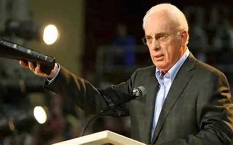 Pastor John Macarthur Apresenta Problema De Saúde Comunhão