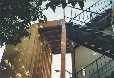 Fcande Multi Unit Housing