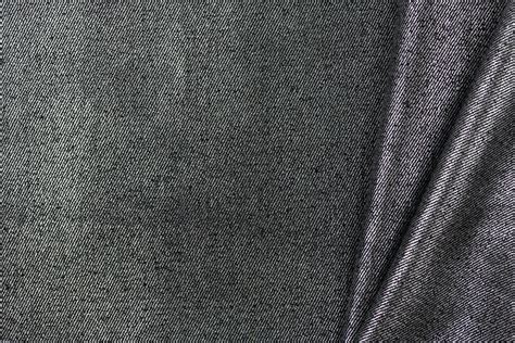 Geef Je Creaties Een Stoere En Glanzende Touch Met Coated Denim Stof Stoffen Online