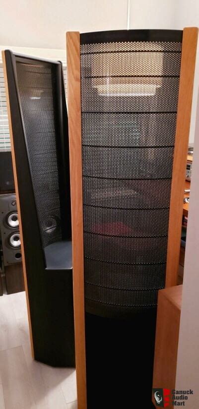 Martin Logan Quest Z Electrostatic Speaker Photo 4373221 Canuck Audio Mart