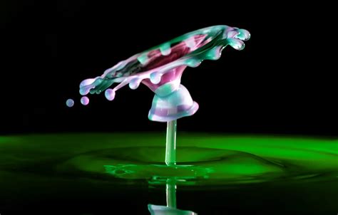 Wallpaper Water Drops Rainbow Squirt For Mobile And Desktop Section разное Resolution