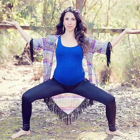 Pregnancy Yoga Everything You Need To Know Lotsofyoga