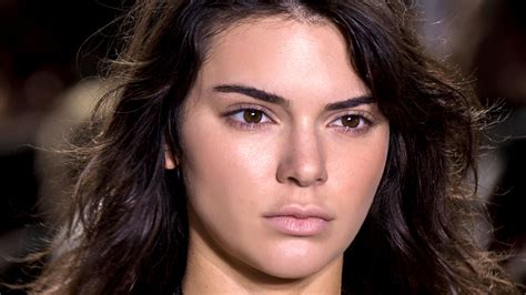 Best Makeup For Oily Shiny Skin Saubhaya Makeup