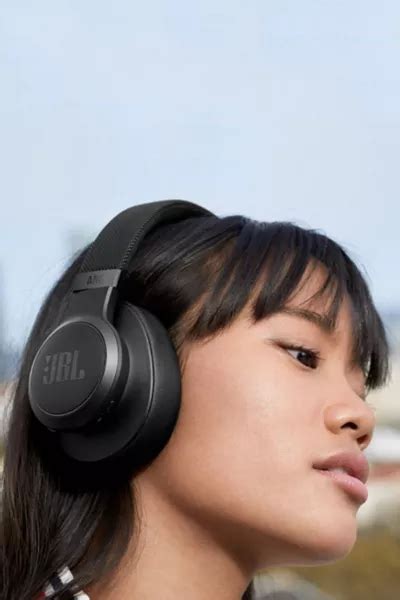 JBL Live 660NC Wireless Over Ear Noise Cancelling Headphones Urban Outfitters