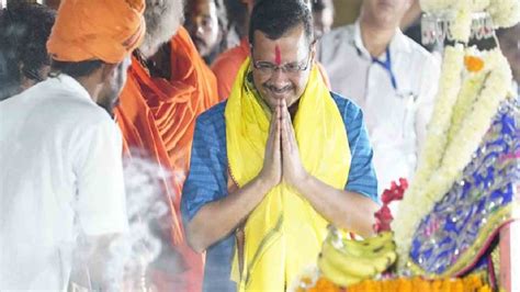 Aap Crosses Majority Mark In Early Trends In Punjab Assembly Poll Results
